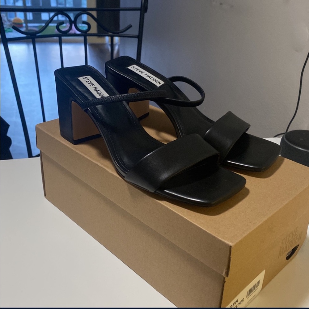 Steve Madden - Gem